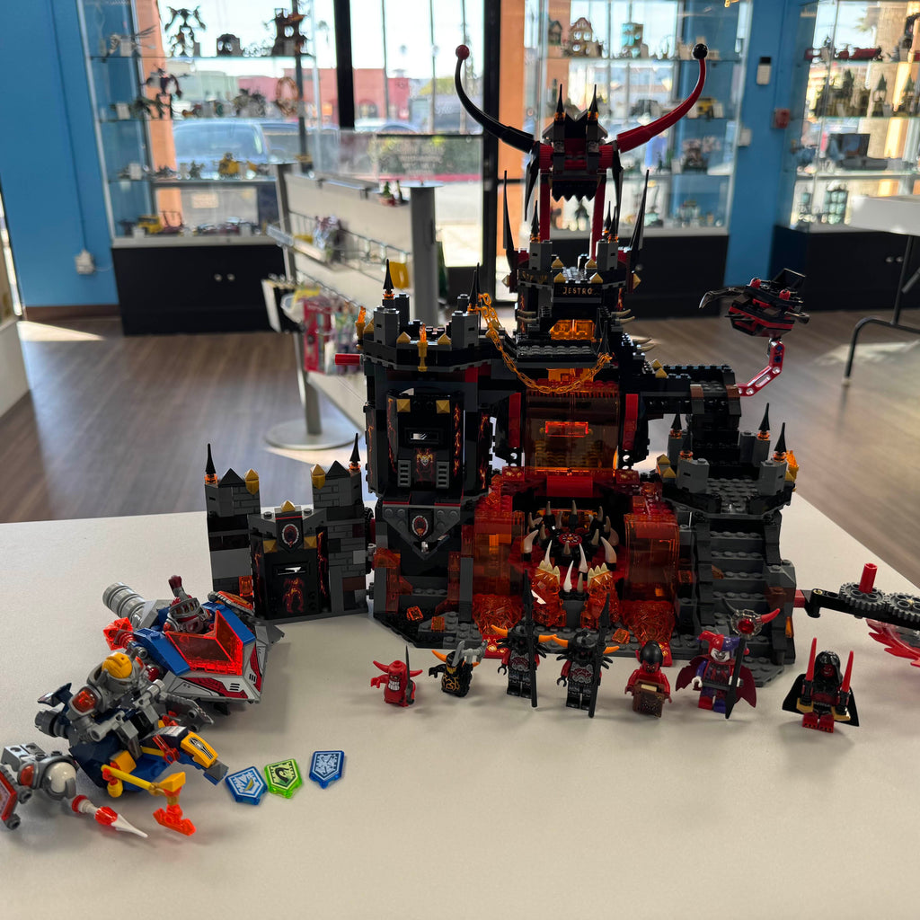 70323 Jestro's Volcano Lair (Retired) (Previously Owned) – Bricks and ...