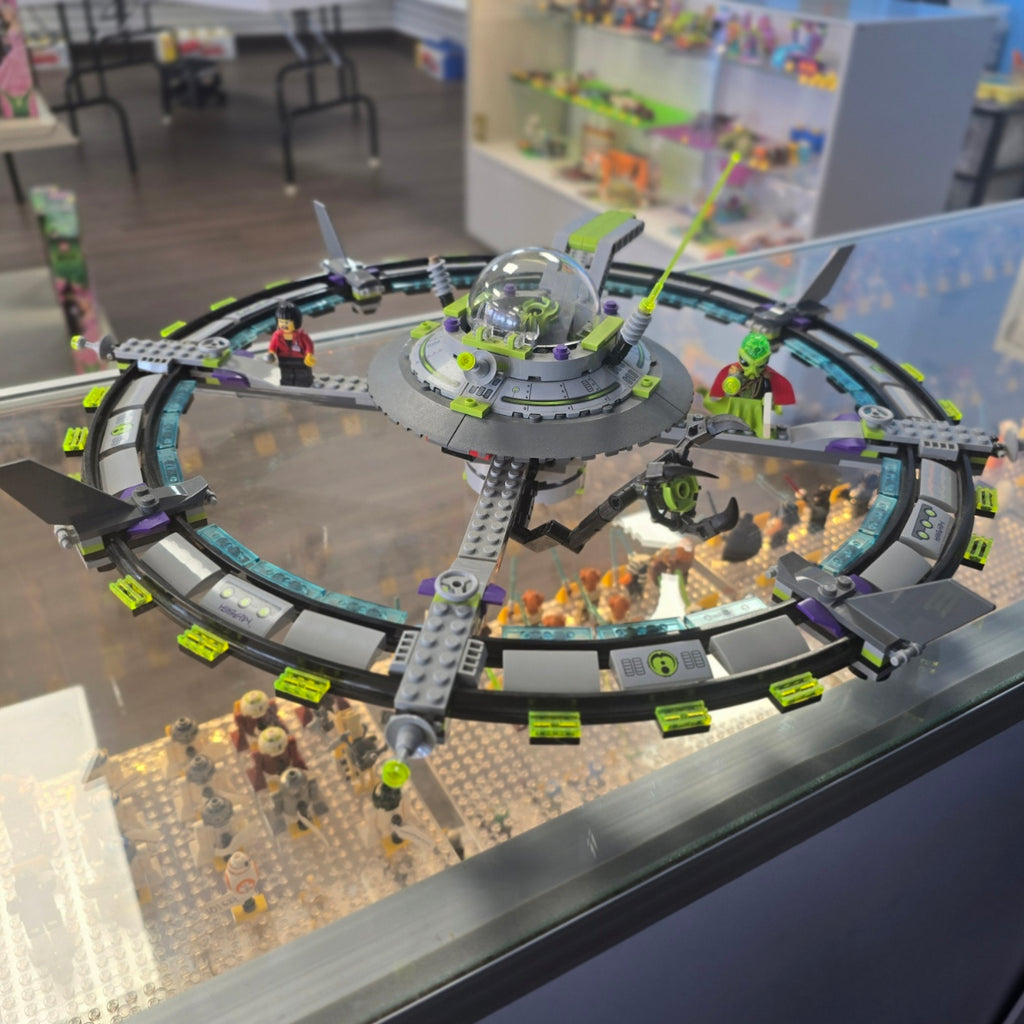 7065 LEGO Space Alien Mothership (Retired) (Previously Owned) – Bricks ...